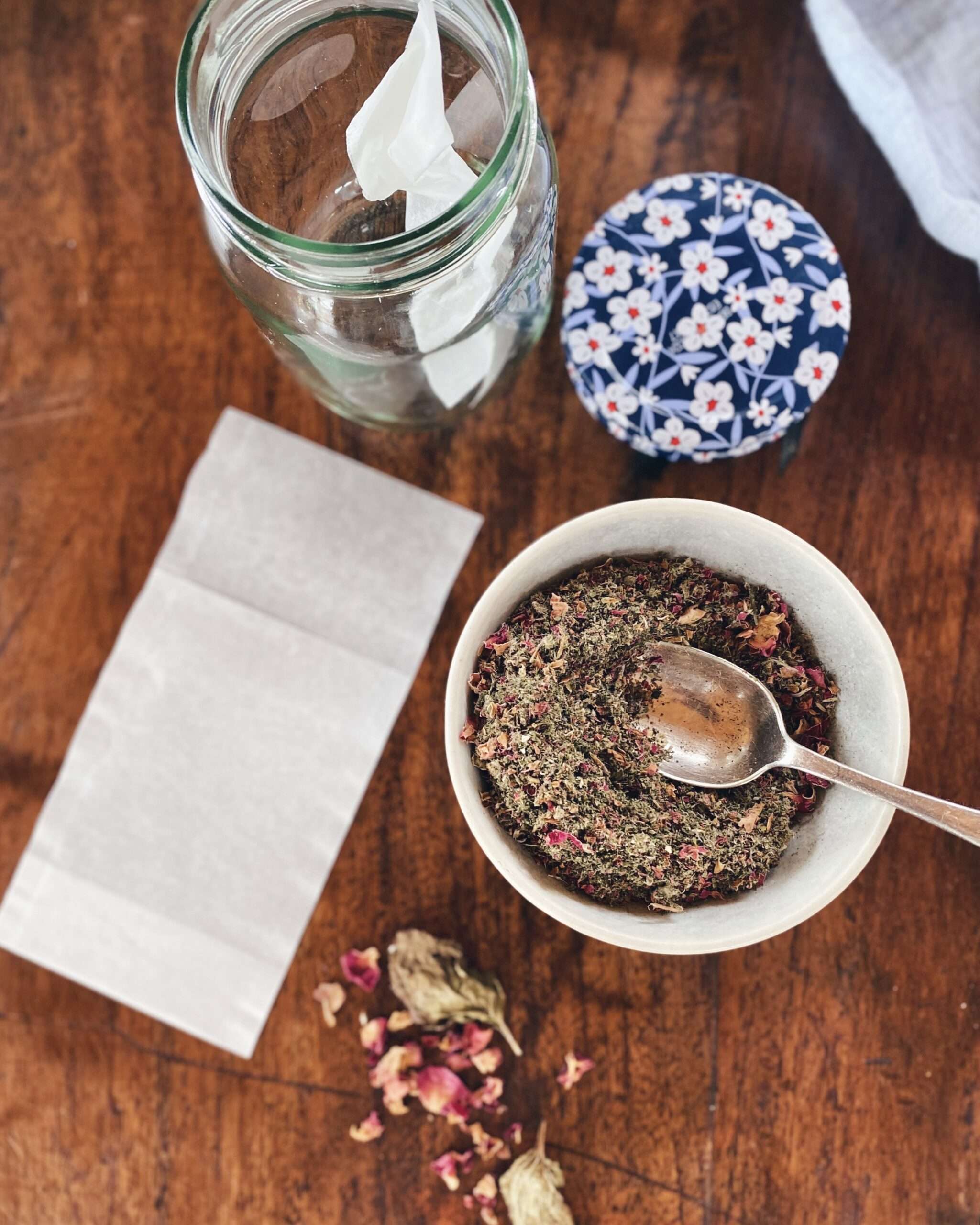 Homemade Herbal Teas - Recipe | Folláin